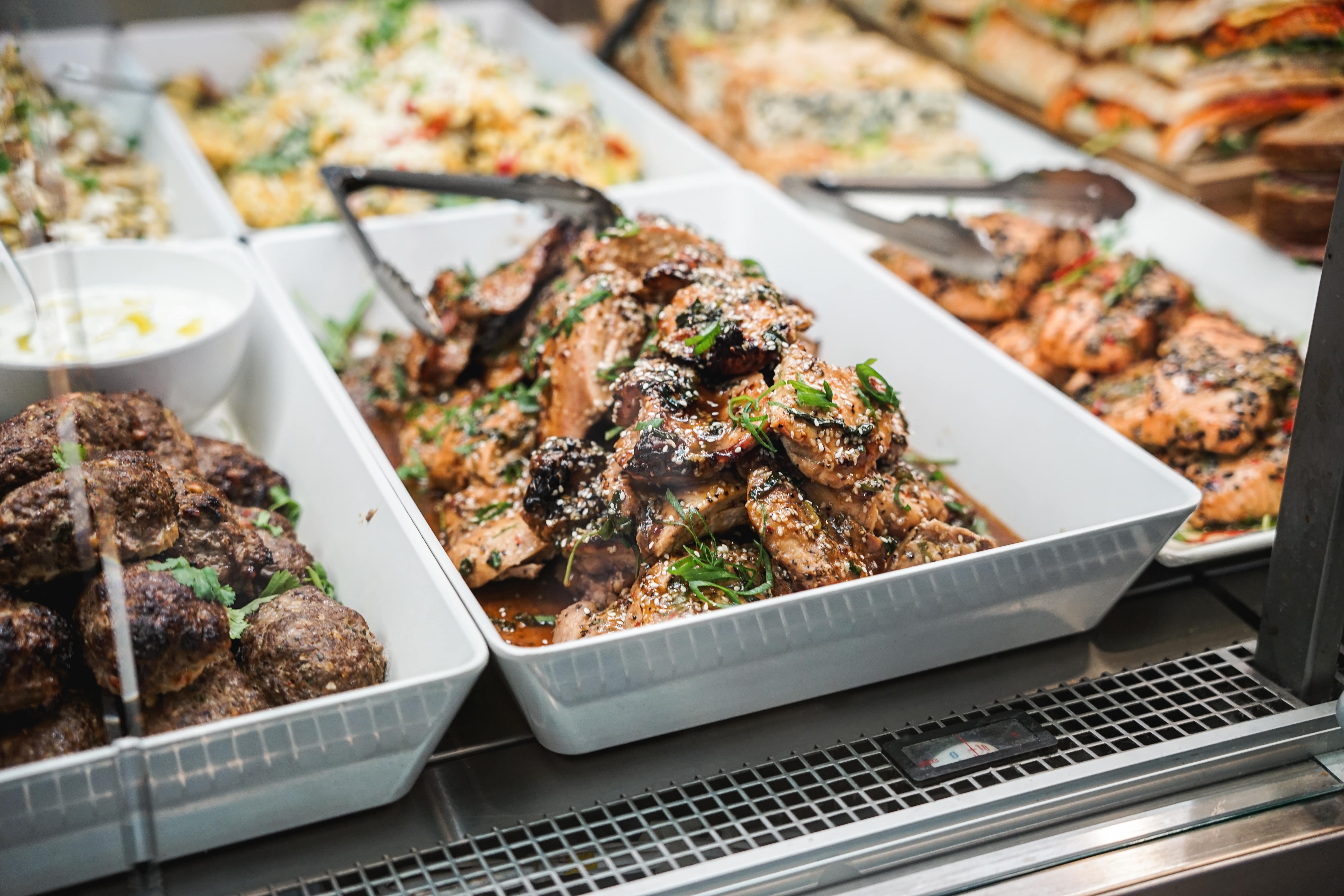 Universal Cafeteria | Your Local Cafe for Quality Meals