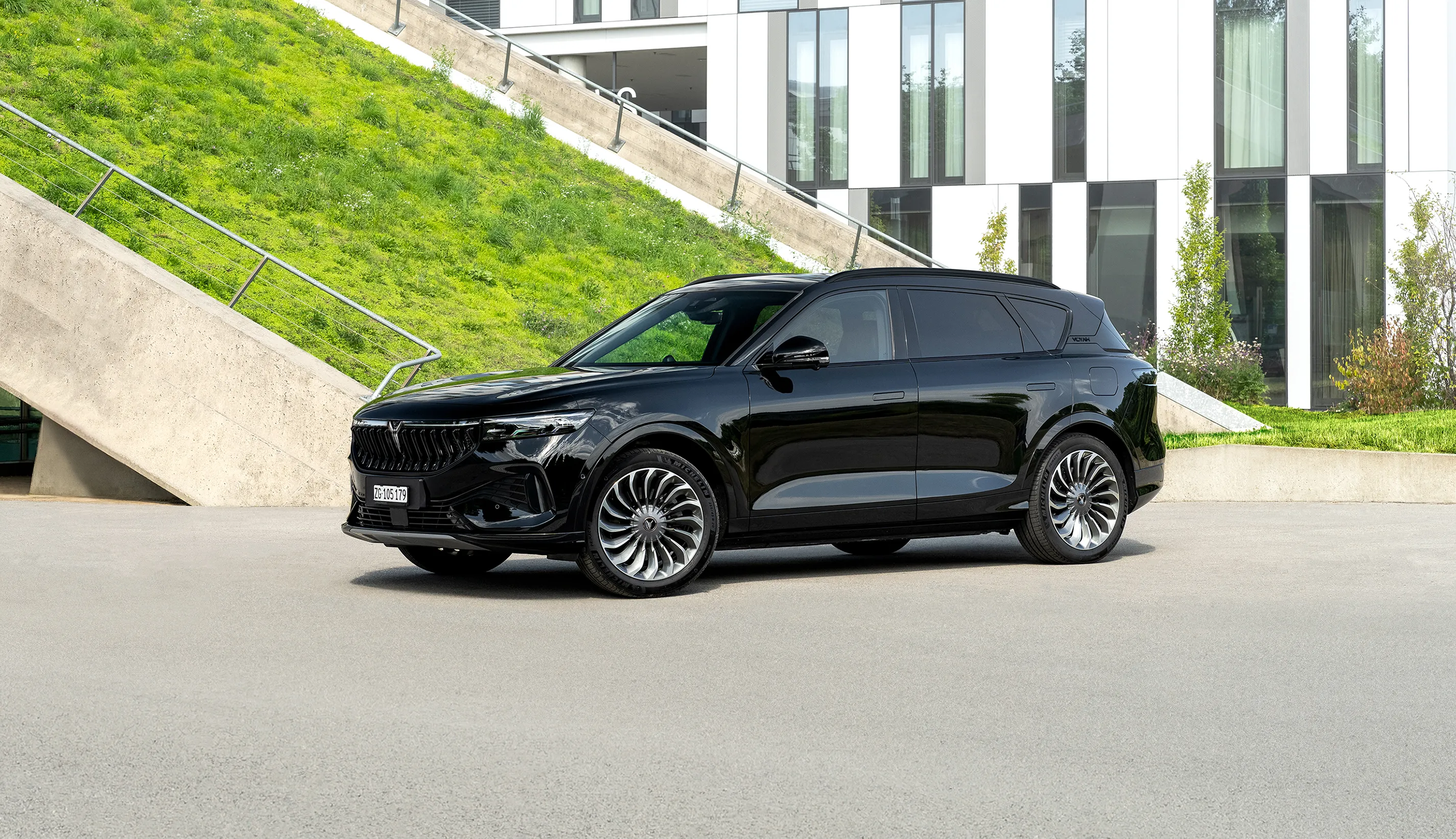 VOYAH Free - Ihr eleganter E-SUV | VOYAH Schweiz