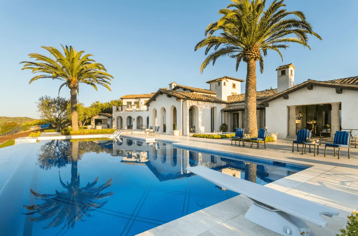 Richard Lusk: Premier Landscapes, Pools and Construction