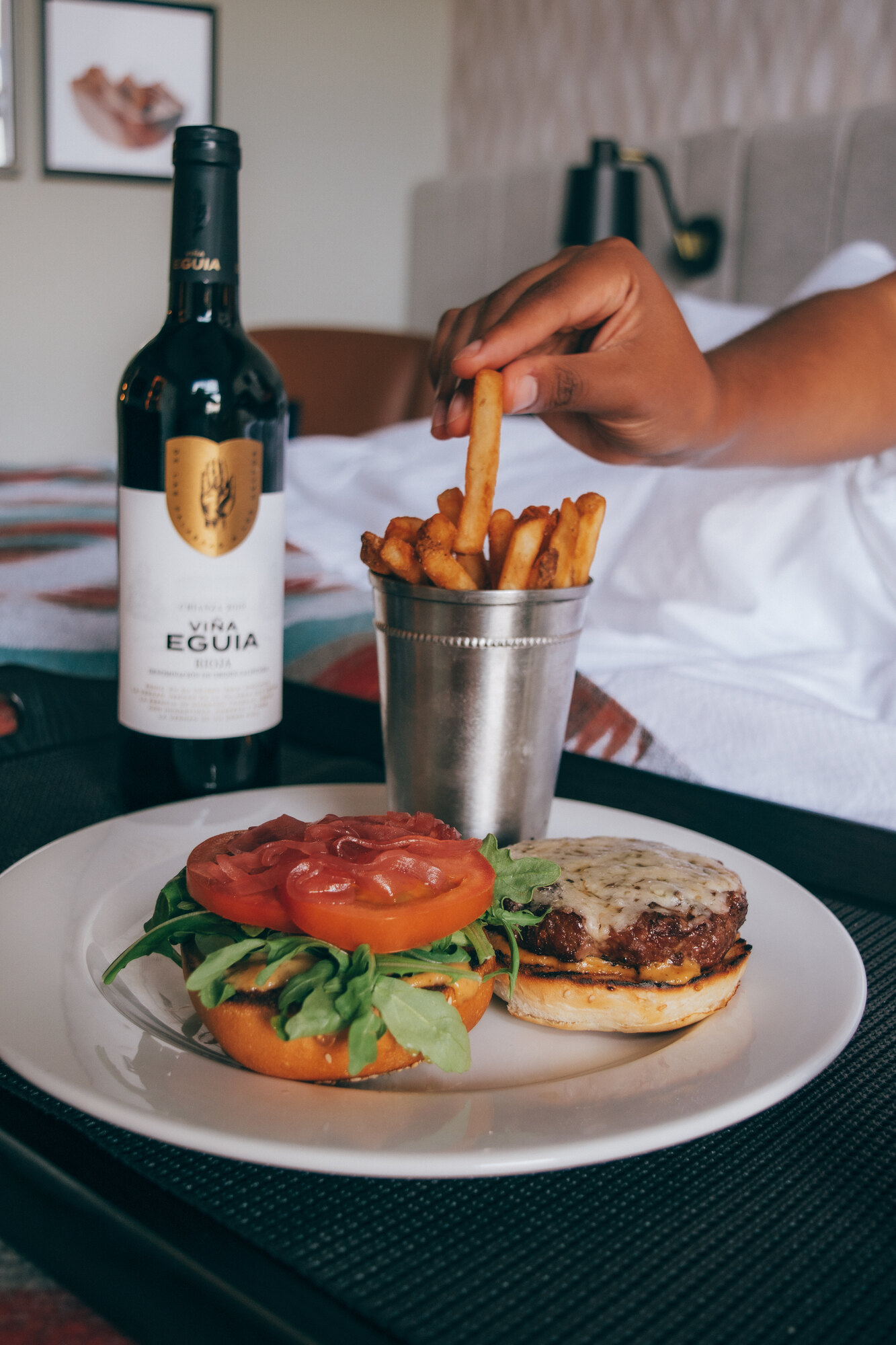 Menus at Rhythm & Howl