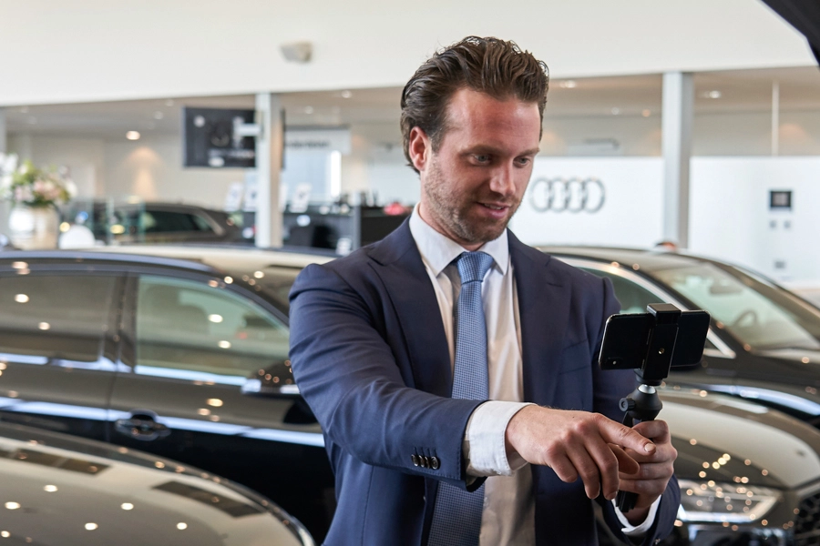 Video templates for car sales professionals