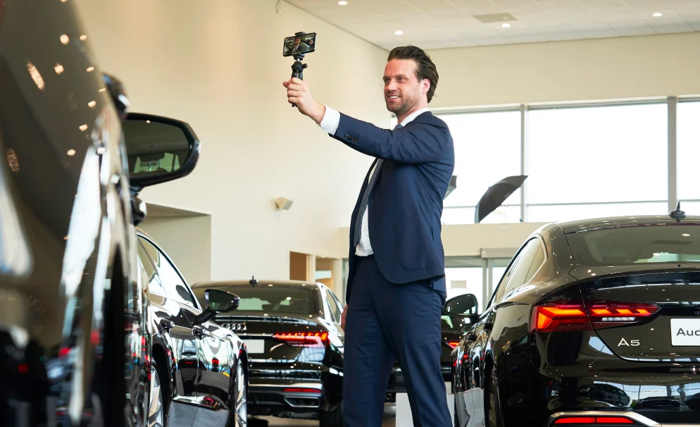 Get appointments easier with a personalized video message