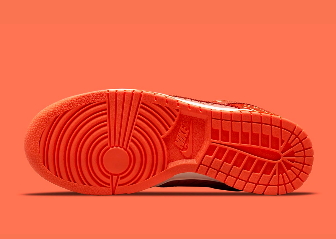 Celebrate the Winter Solstice in This Nike Dunk Low - Sneaker News