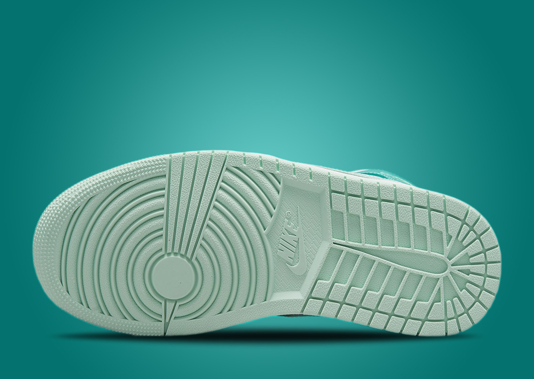 Washed Teal Makes It To This Air Jordan 1 Mid - Sneaker News