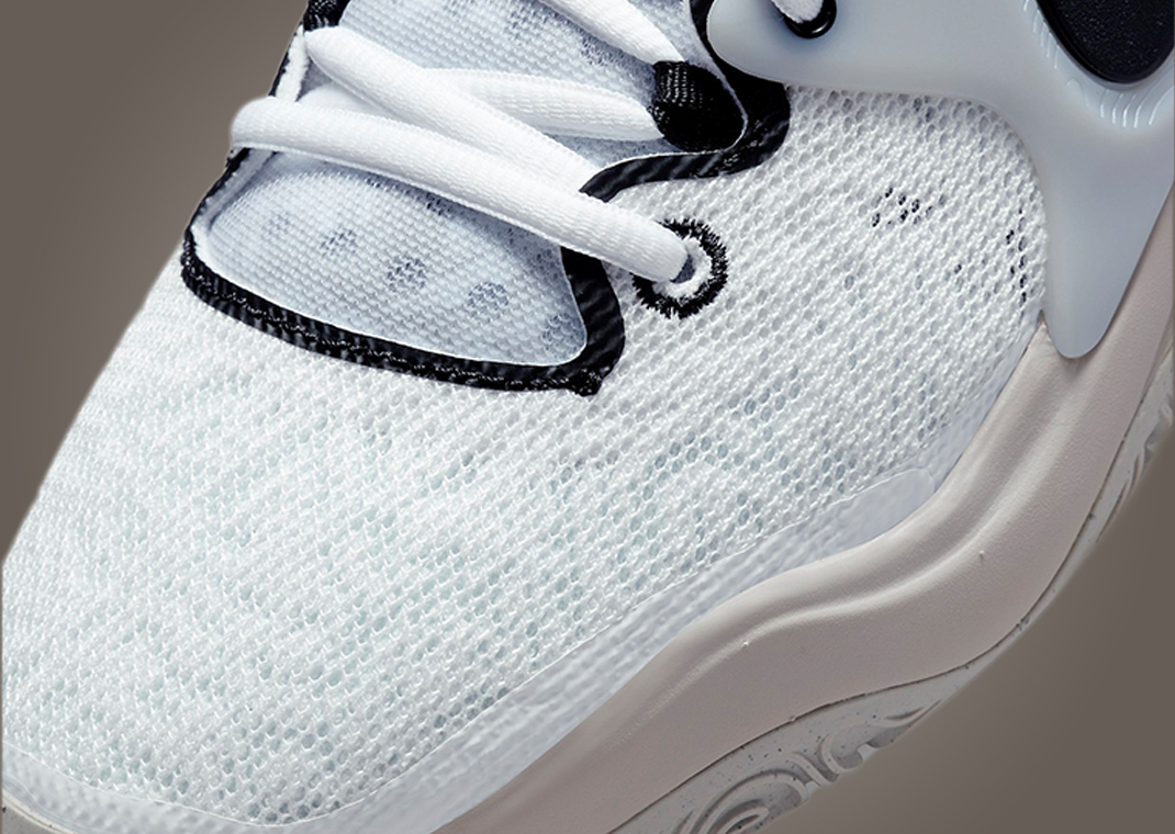 Kd All White