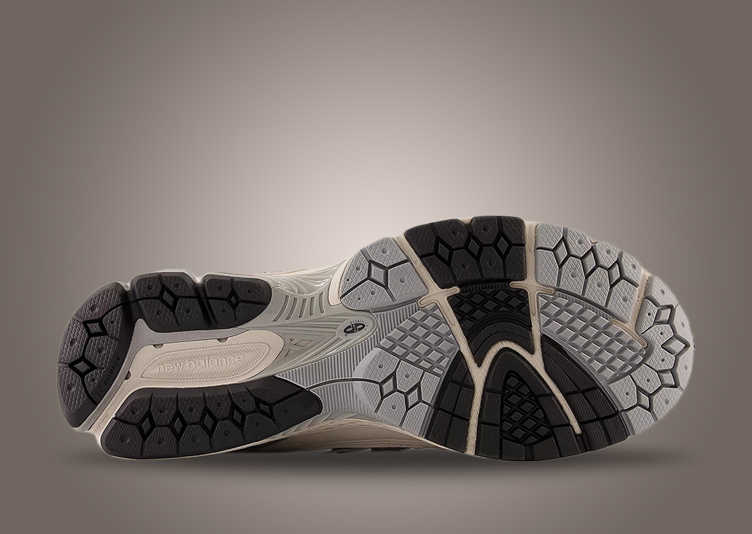 The New Balance 1906R White Leather Is An Everyday Essential - Sneaker News