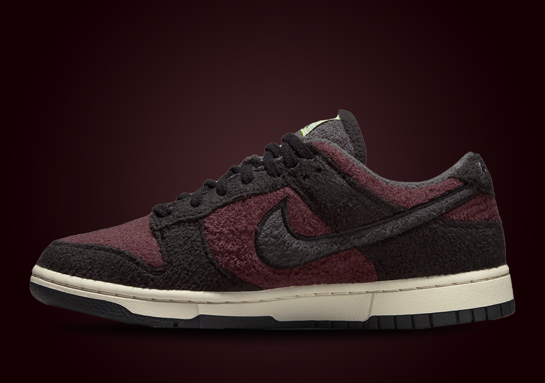 Burgundy Crush Appears On This Fleece-Covered Nike Dunk Low SE ...