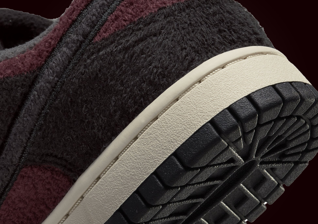 Burgundy Crush Appears On This Fleece-Covered Nike Dunk Low SE ...