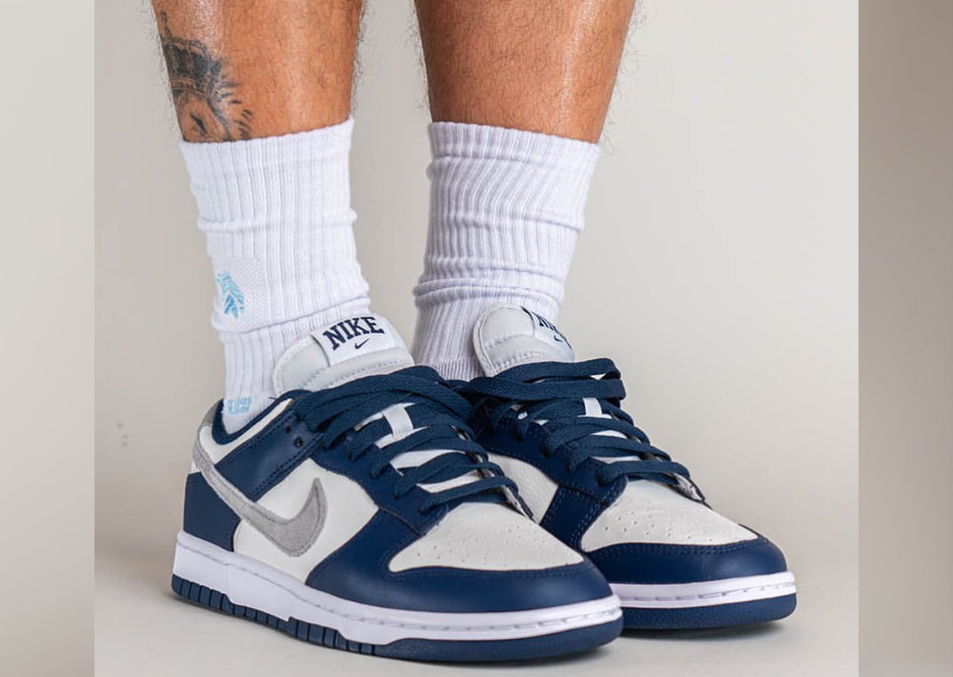 Nike's Dunk Low Midnight Navy Reminds Us Of Another Classic Sneaker ...