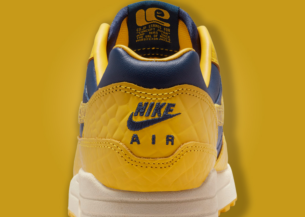 Official Look Nike Air Max 1 Premium CO.JP Michigan Snakeskin - Sneaker ...