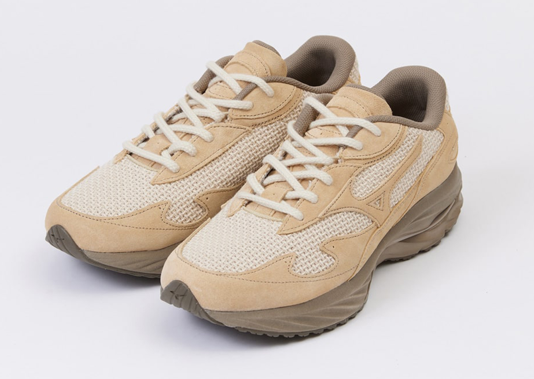 Mizuno And BEAMS Craft A Collaborative Wave Rider Beta - Sneaker News