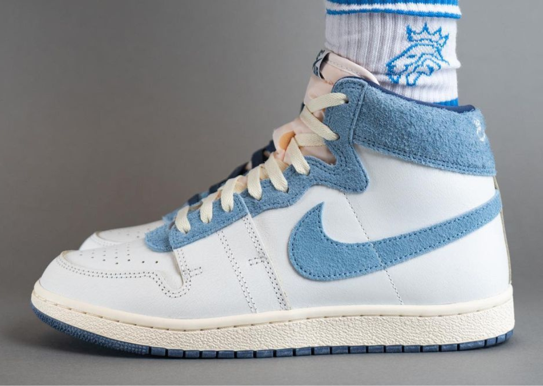 Detailed Look At The The Jordan Air Ship PE SP Every Game - Sneaker News