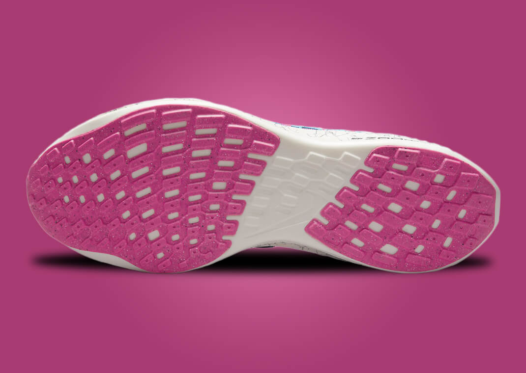 The Nike Pegasus Turbo NN SE Peg Future Is a Scorching Runner - Sneaker ...