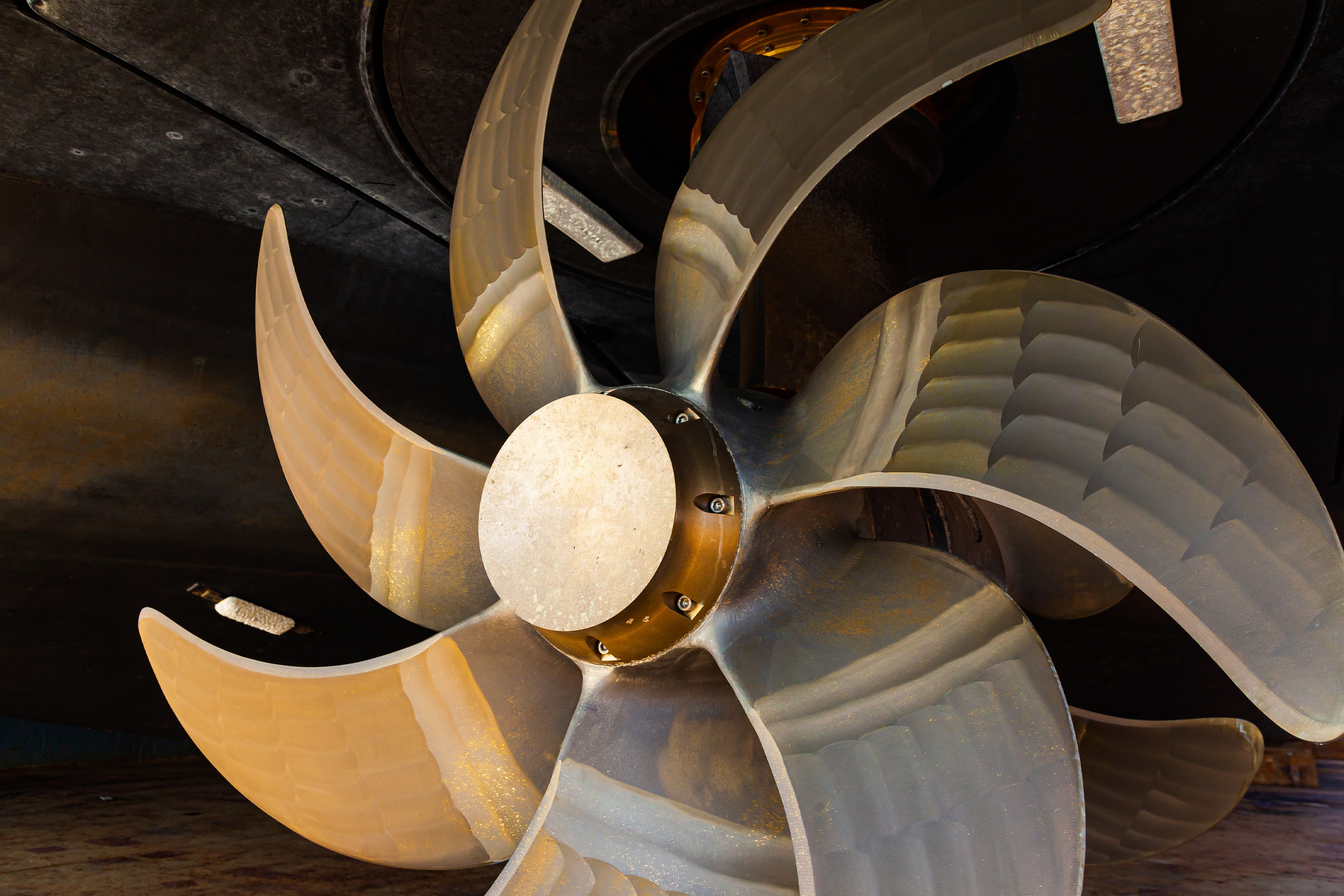 9 of the Best Luxury Yacht Builders in the World | Barton Yachts