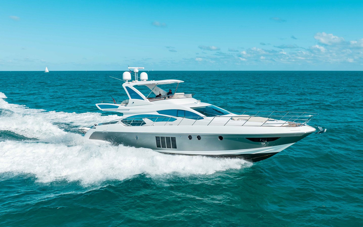 BELLA VITA | Barton Yachts