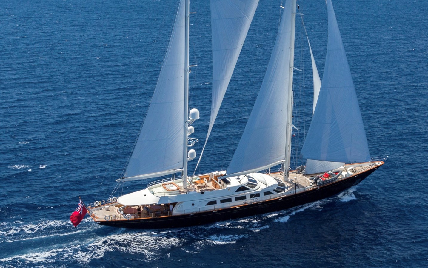 ANTARA | Barton Yachts