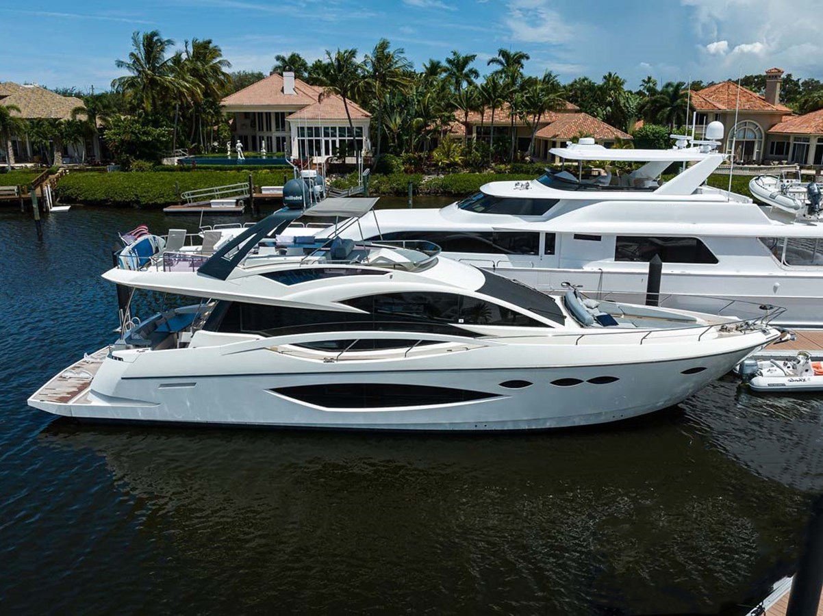 XHALE | Barton Yachts