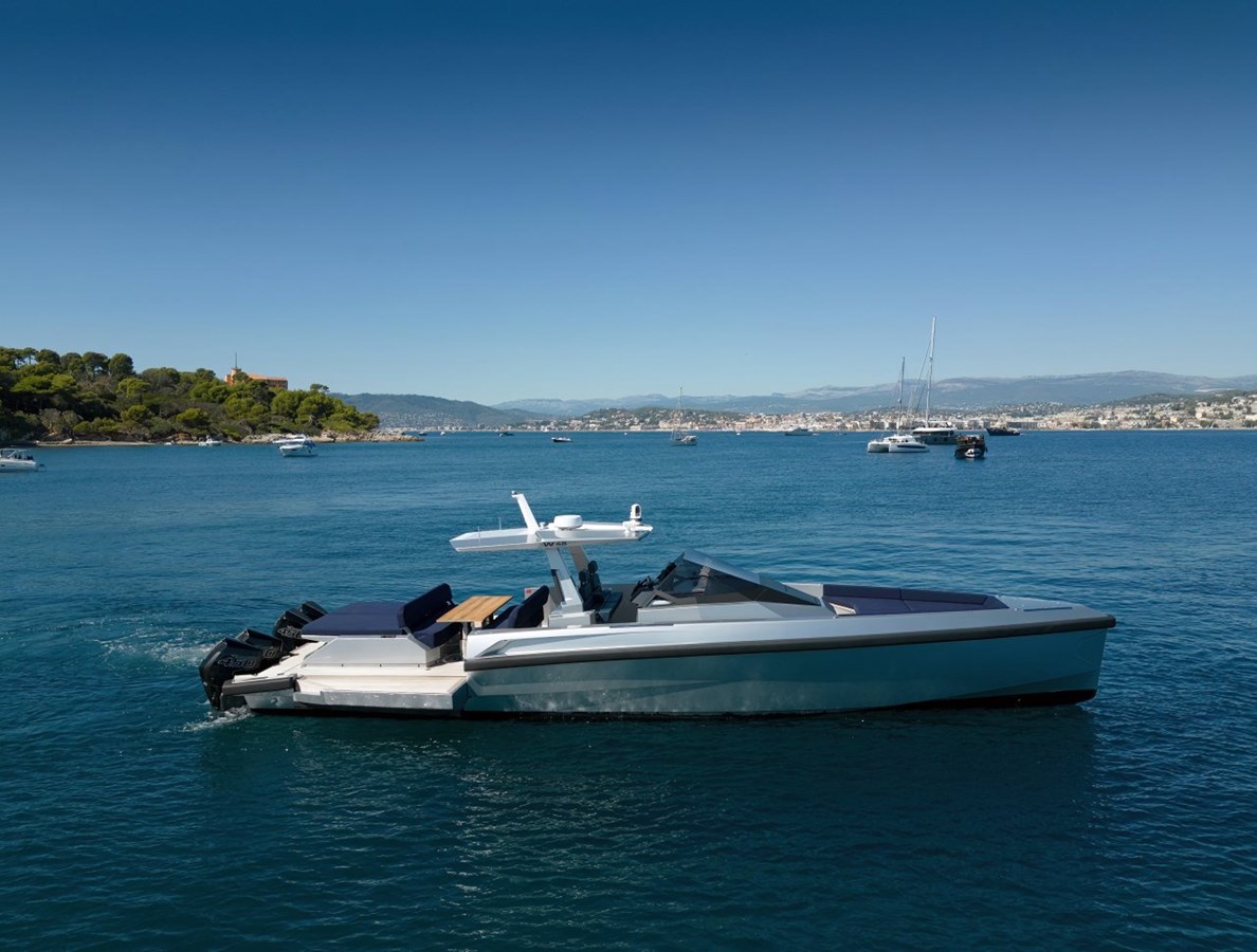 GAIA VI | Barton Yachts