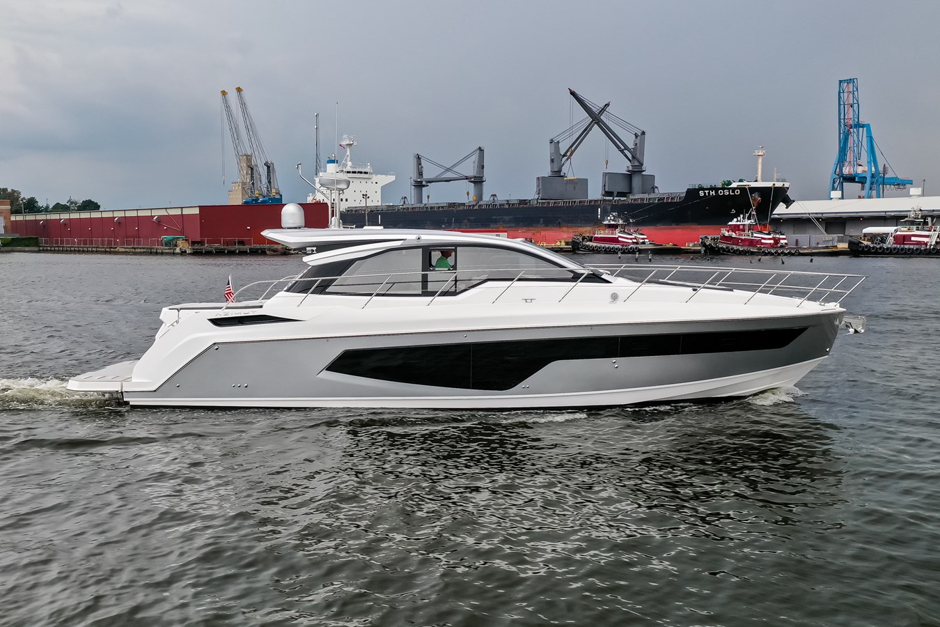 AMICI | Barton Yachts