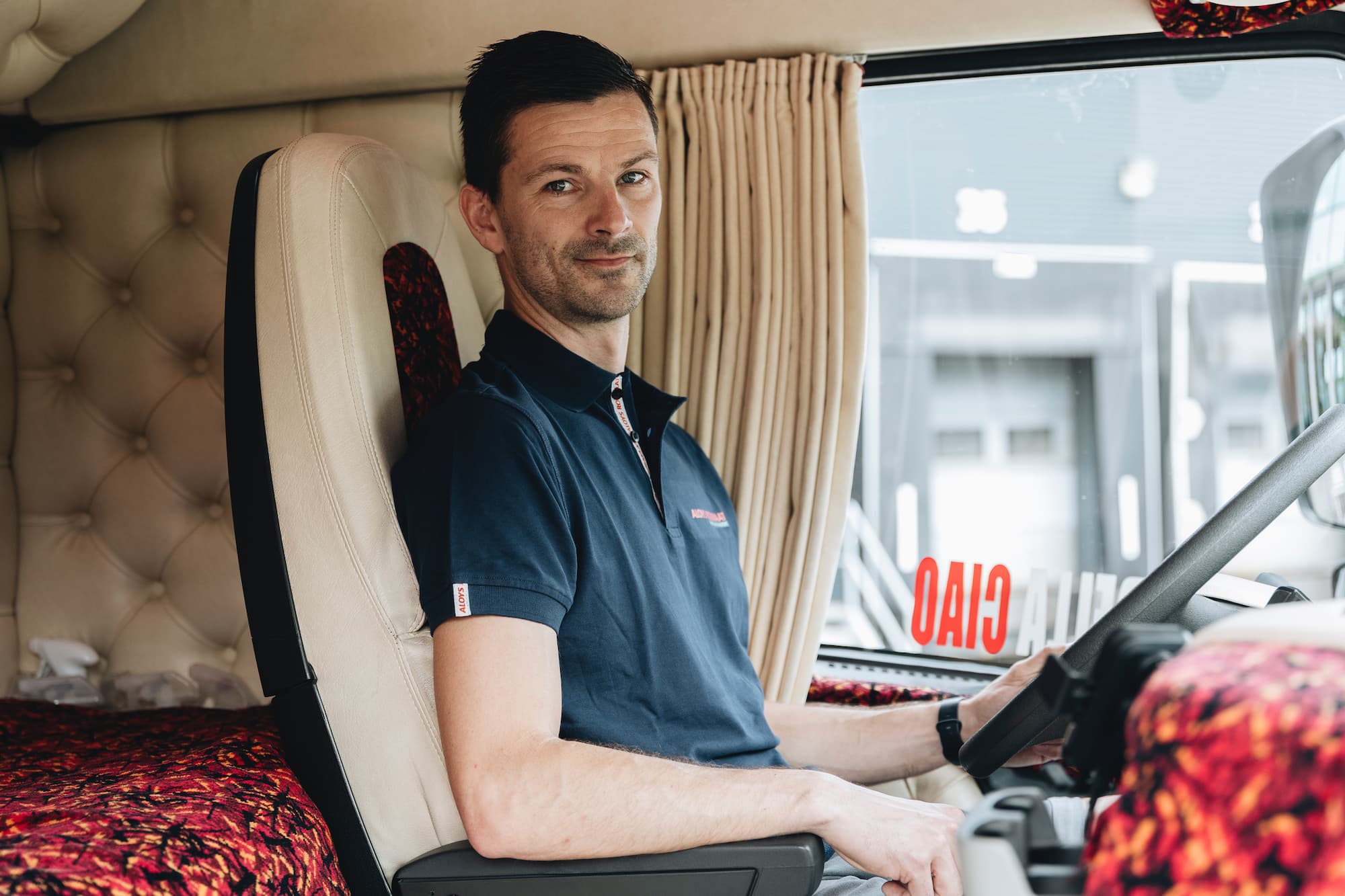 Samen Onderweg | Over ons | Roemaat Transport
