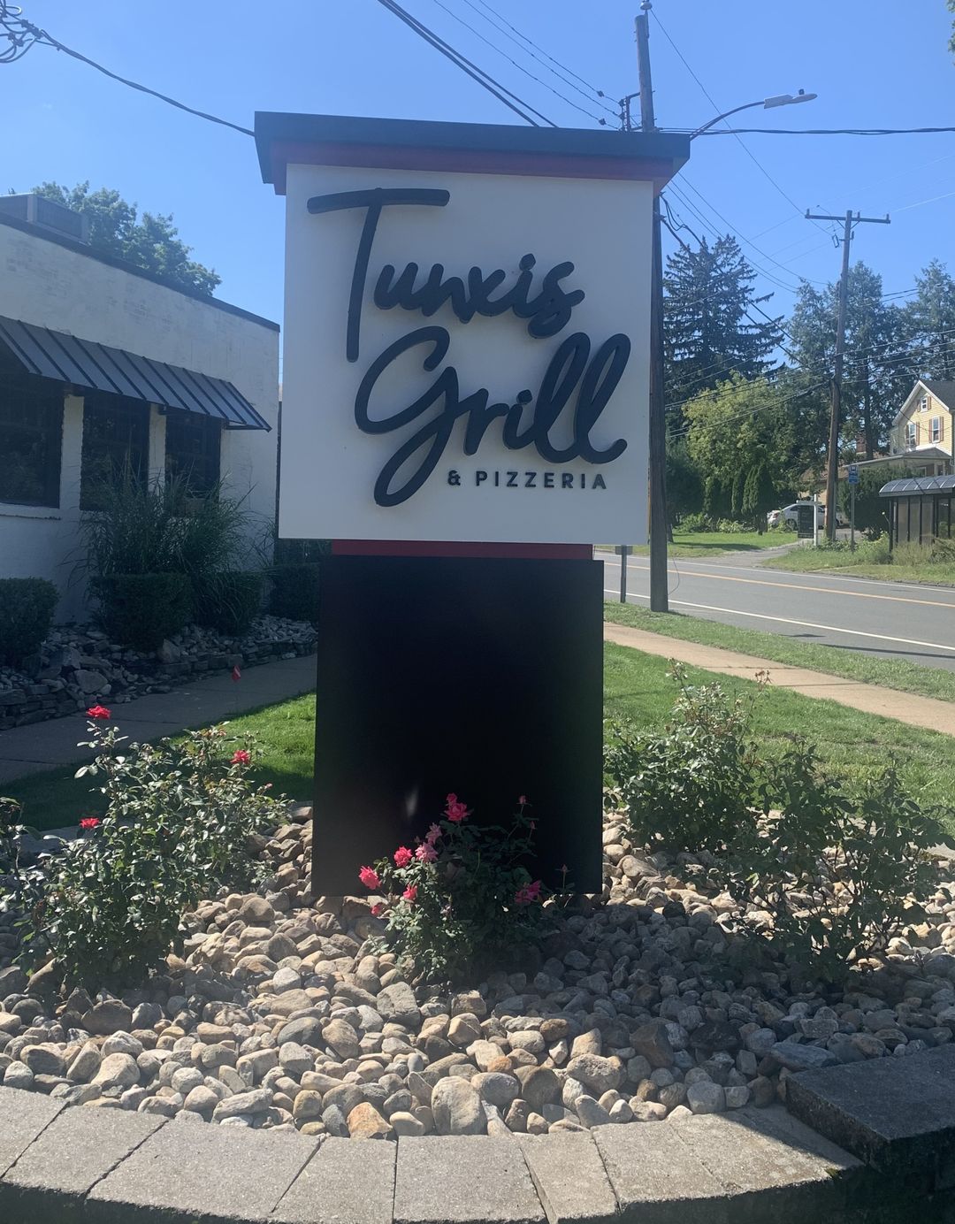 Tunxis Grill & Pizzeria | Windsor, CT