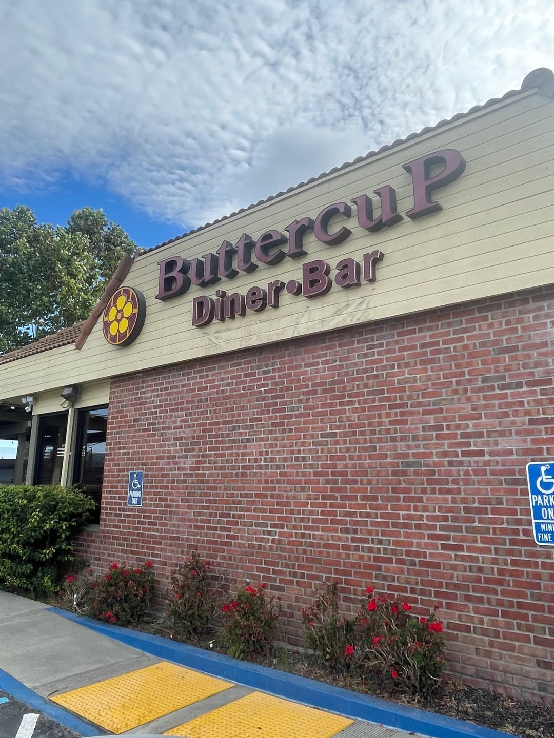 ButtercuP Dinner & Bar - An East Bay Tradition