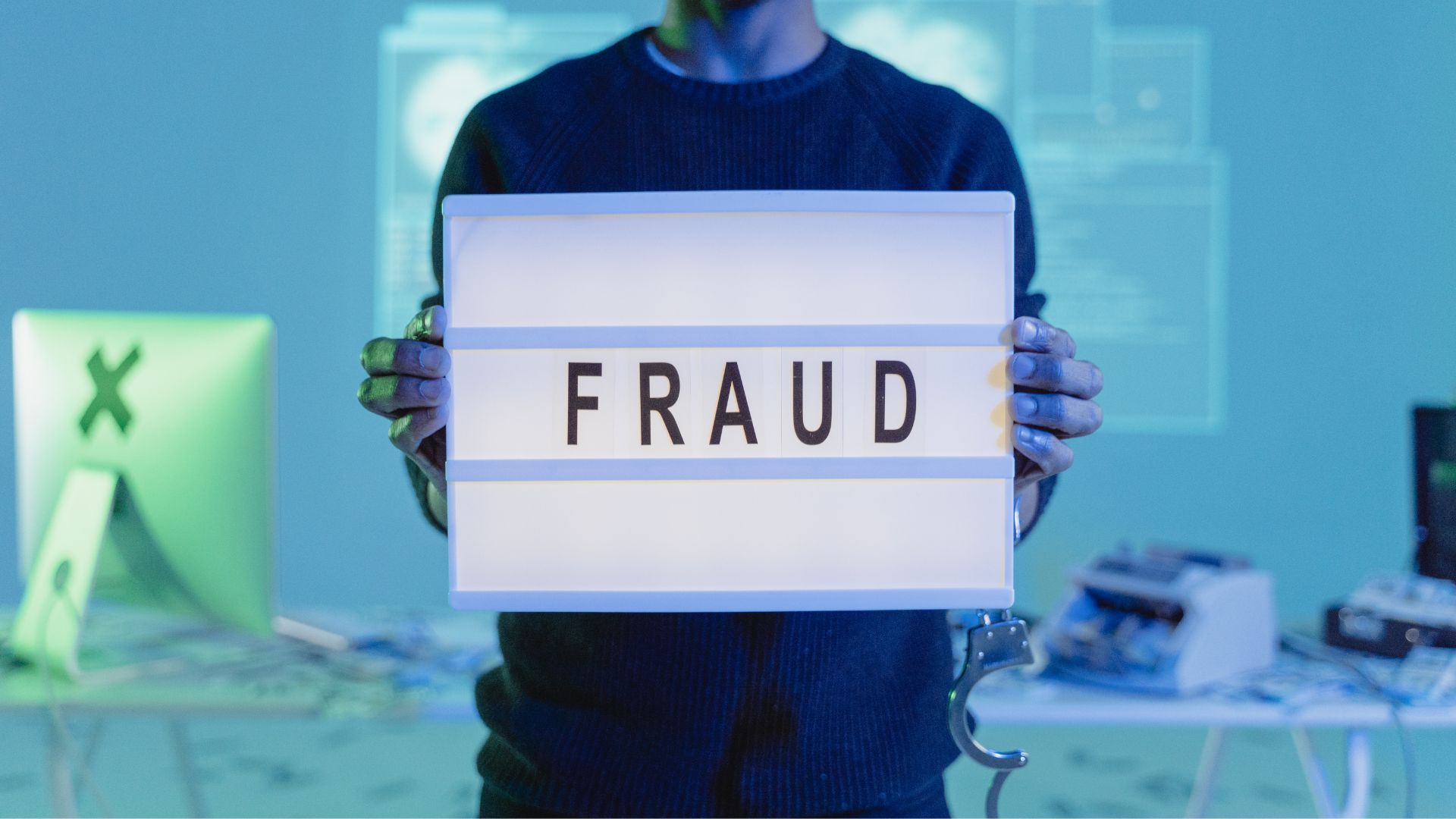 Fraudproof online shopping: 4 ways to secure yourself against scams