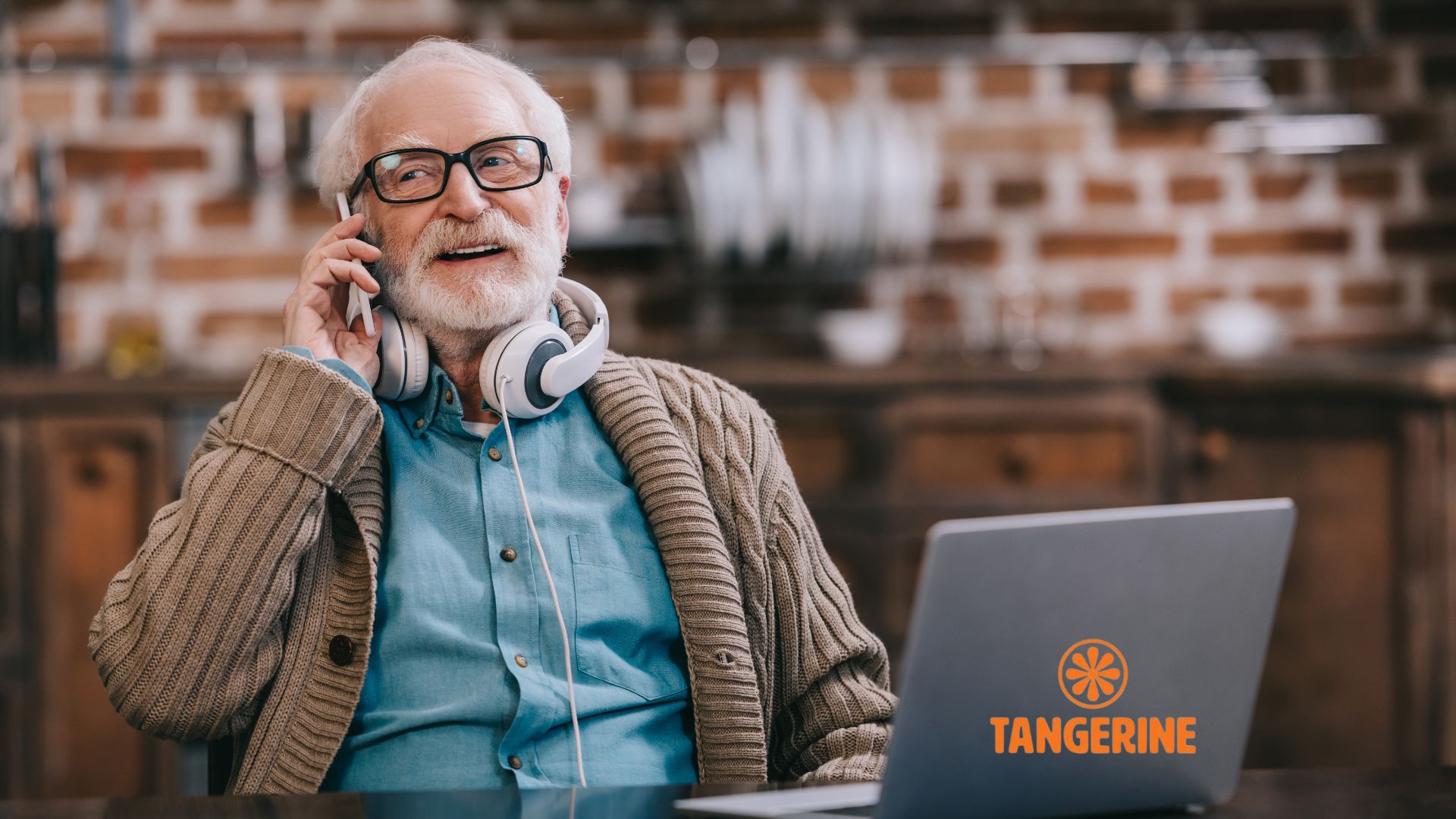 5 ways to spot an impersonation scam