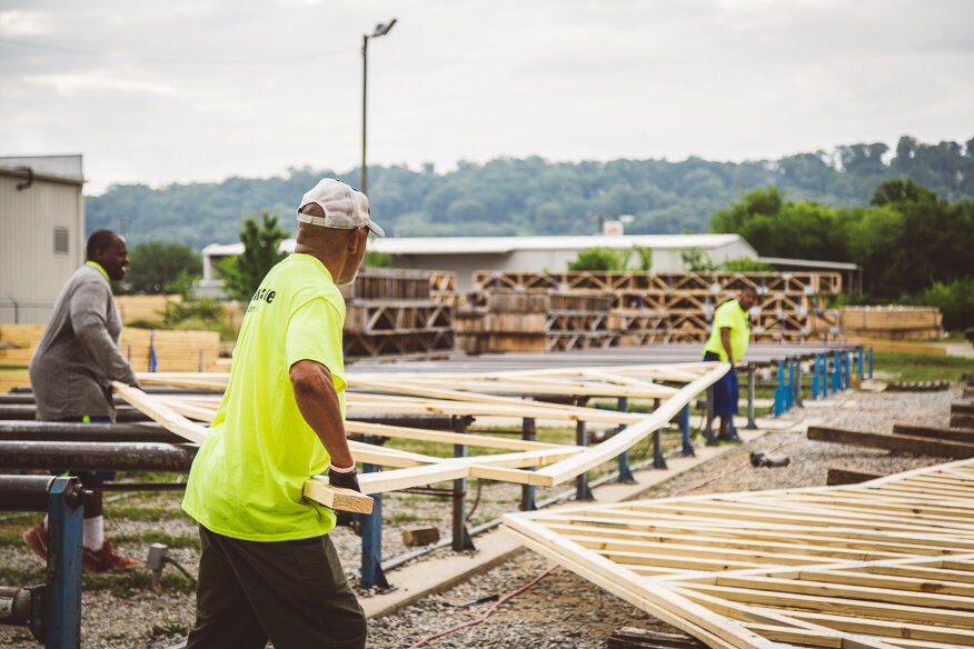 Trusses & Panels — Hiwassee Builders Supply