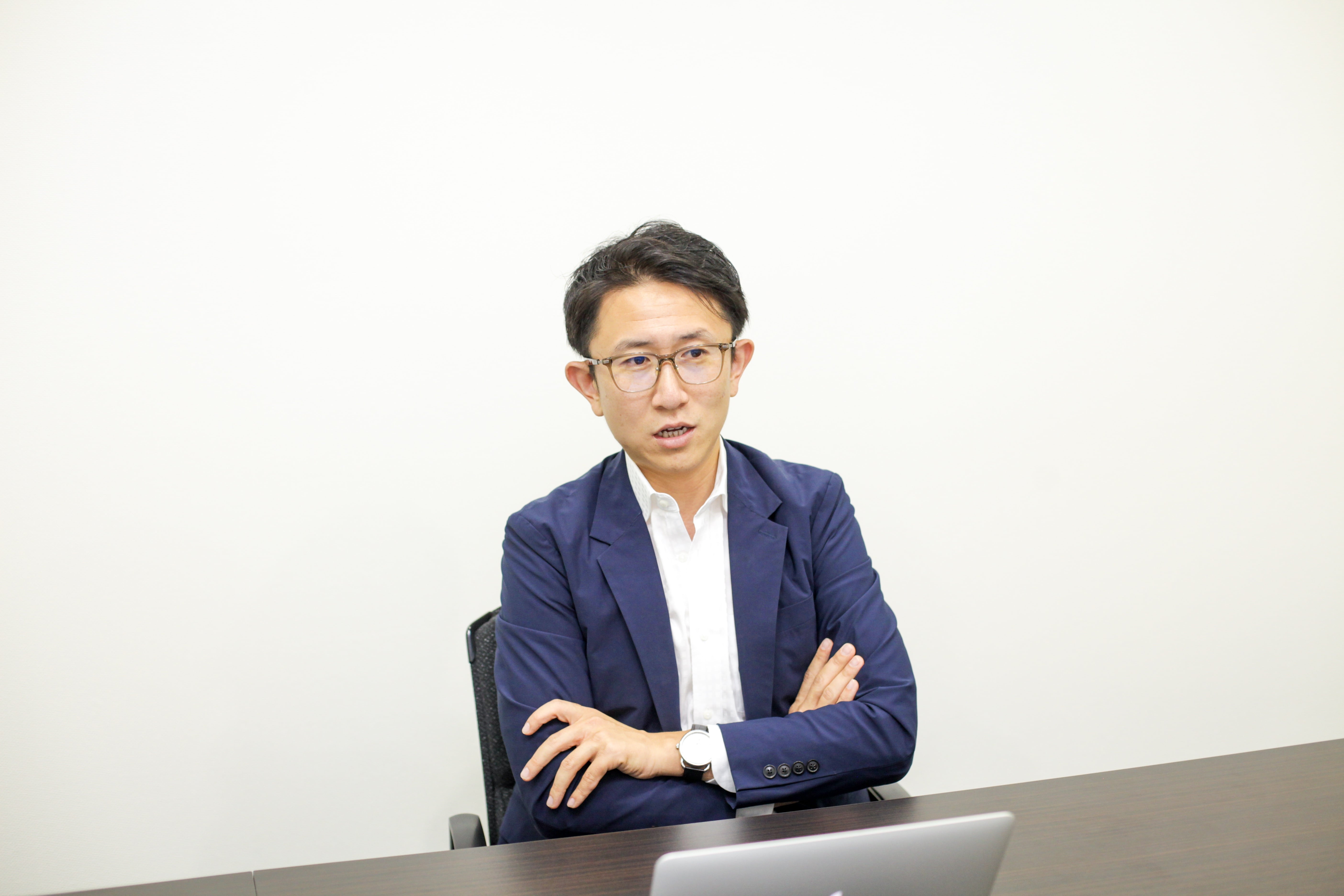 「失敗だけから学ぶことは少ない」Finatext・林良太のビジネス論｜STARTUPS JOURNAL