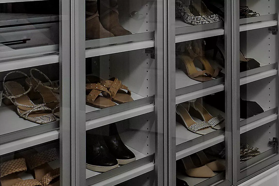 Optimizing Shoe Storage: Custom Storage Solutions for Every Collection