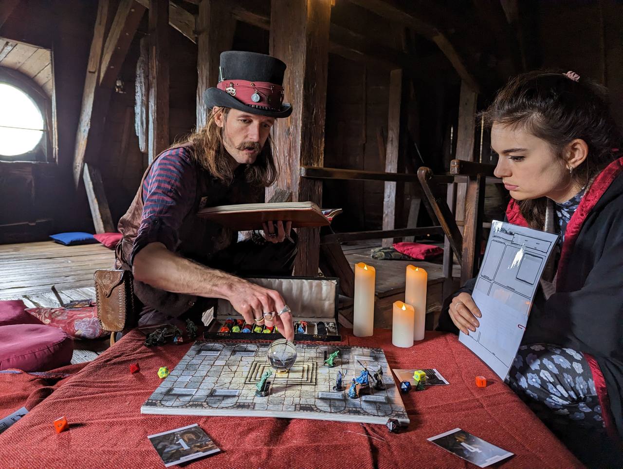 We hebben van een middeleeuws kasteel een enorme Escape Room gemaakt ...