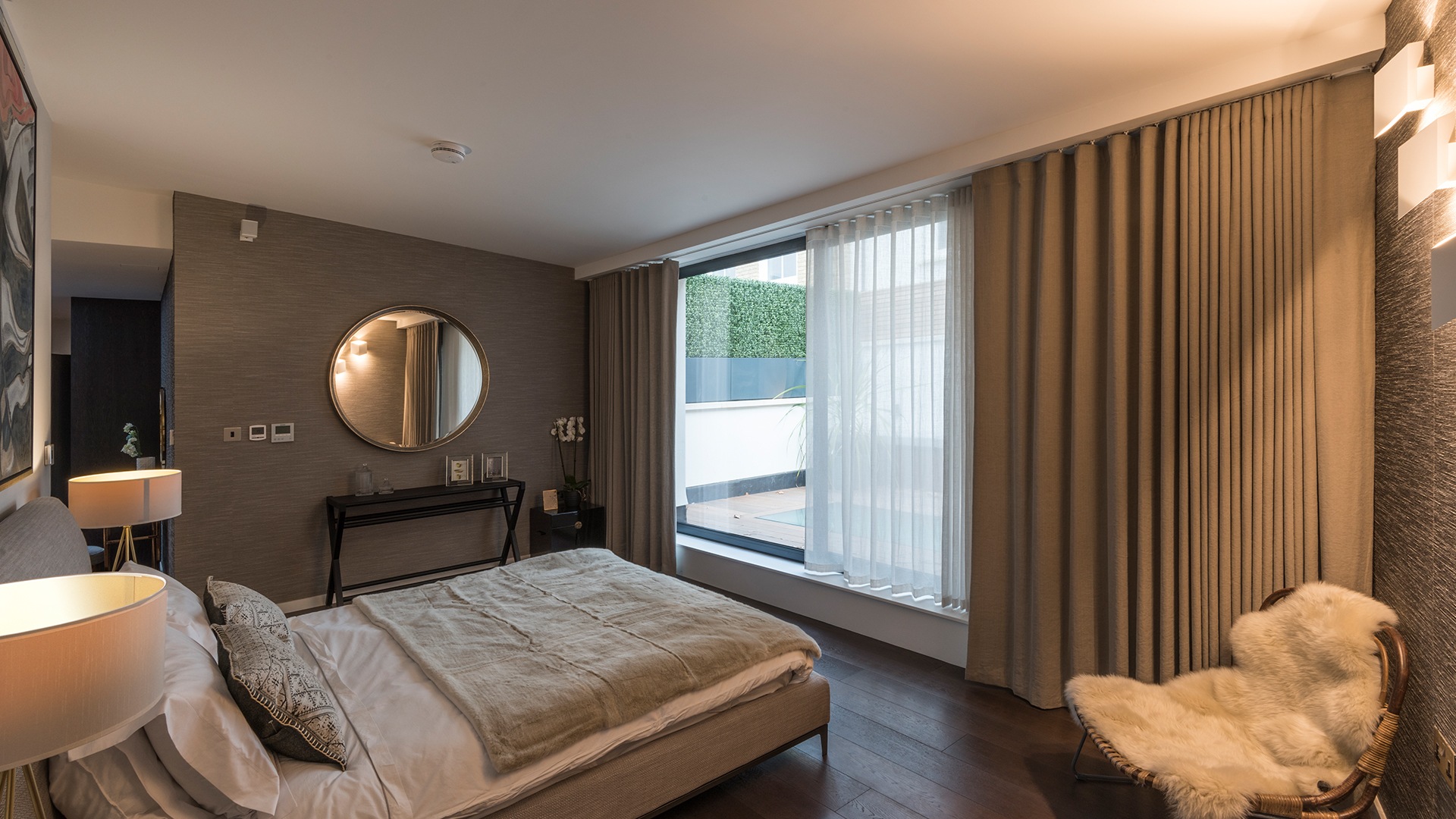 Lutron Blinds | Fully Automated Recessed Blinds & Curtains | Grants Blinds