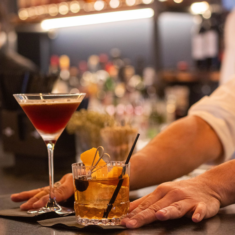 The Lit Rooster - Premium Liquor & Cigars - Madisonville, Louisiana