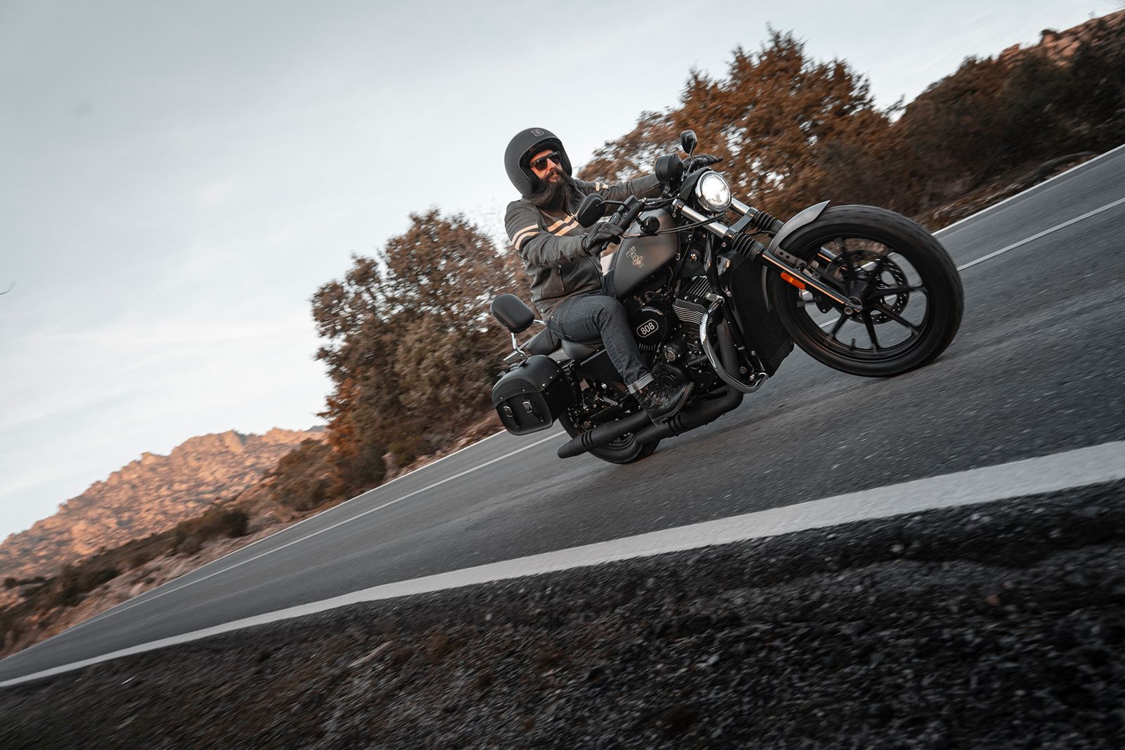 MITT 808 - MITT Motorcycles