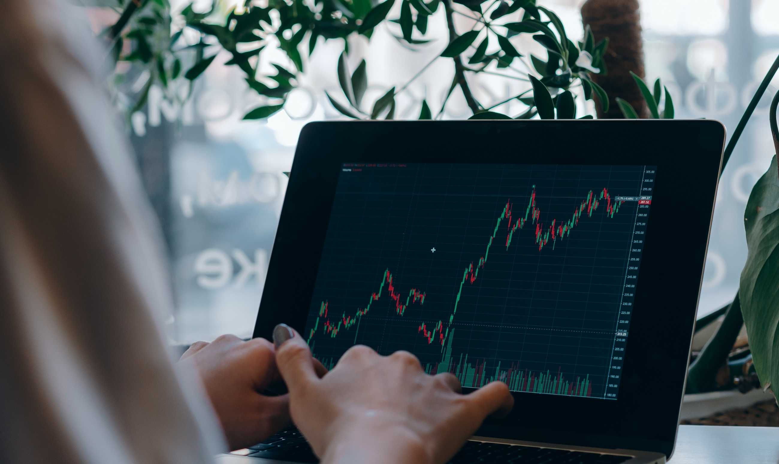 Long Term Investor Traits - Mountain West IRA Blog