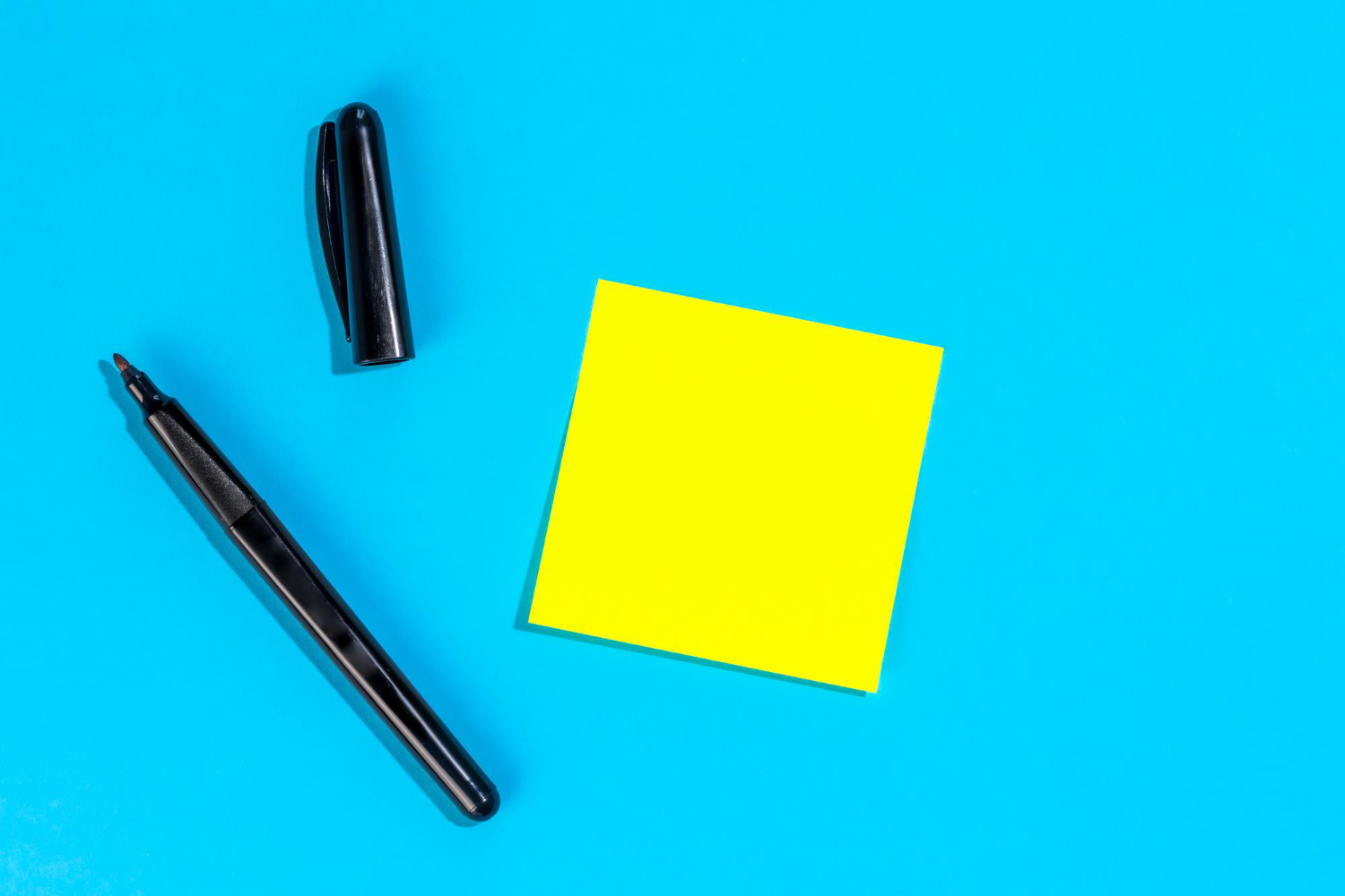 20 Easy Cubicle and Office Organization Ideas in 2023