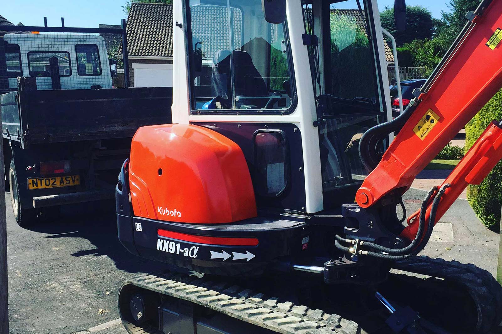 Mini Digger Hire Newhaven | P&D Driveways