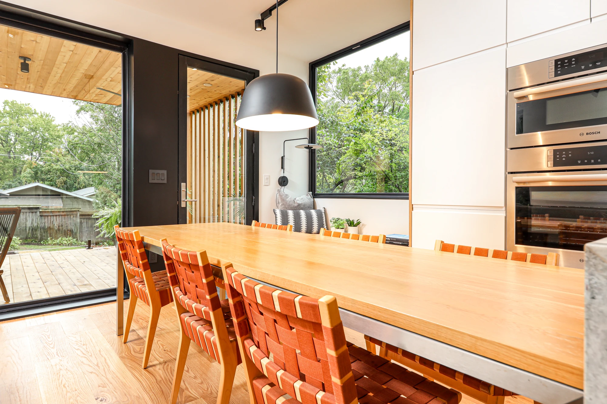 Water Hill: Modern (re)Build | Giraffe Design Build