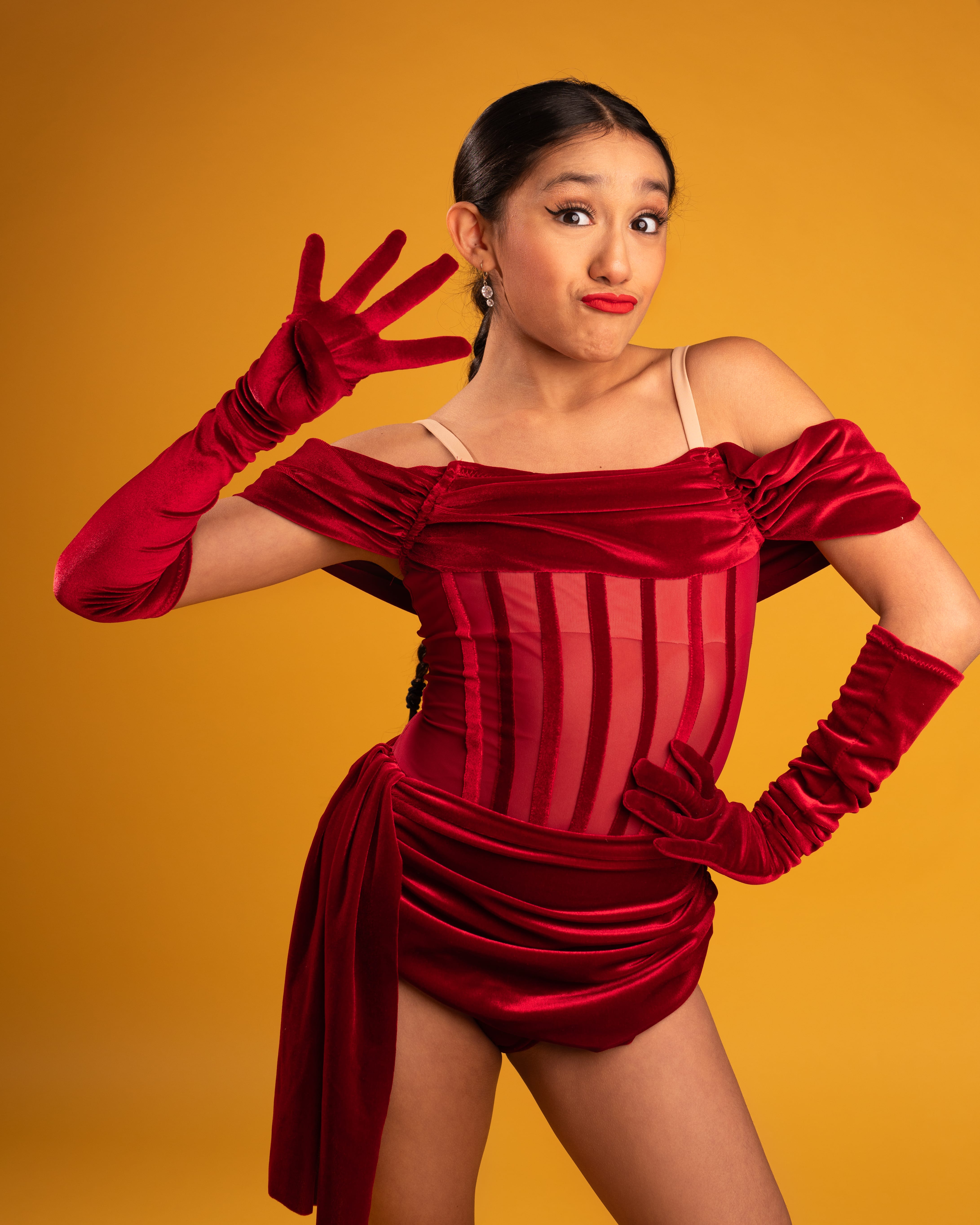 RUNWAY Dance Connection