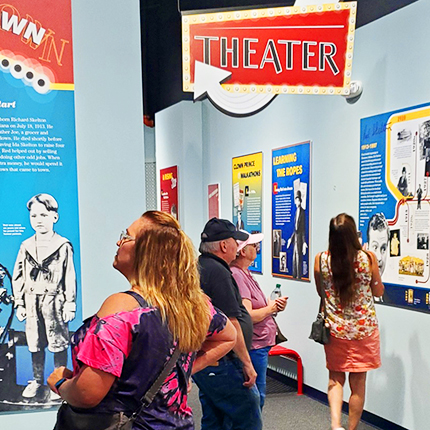 Welcome to the Red Skelton Museum of American Comedy | Vincennes ...