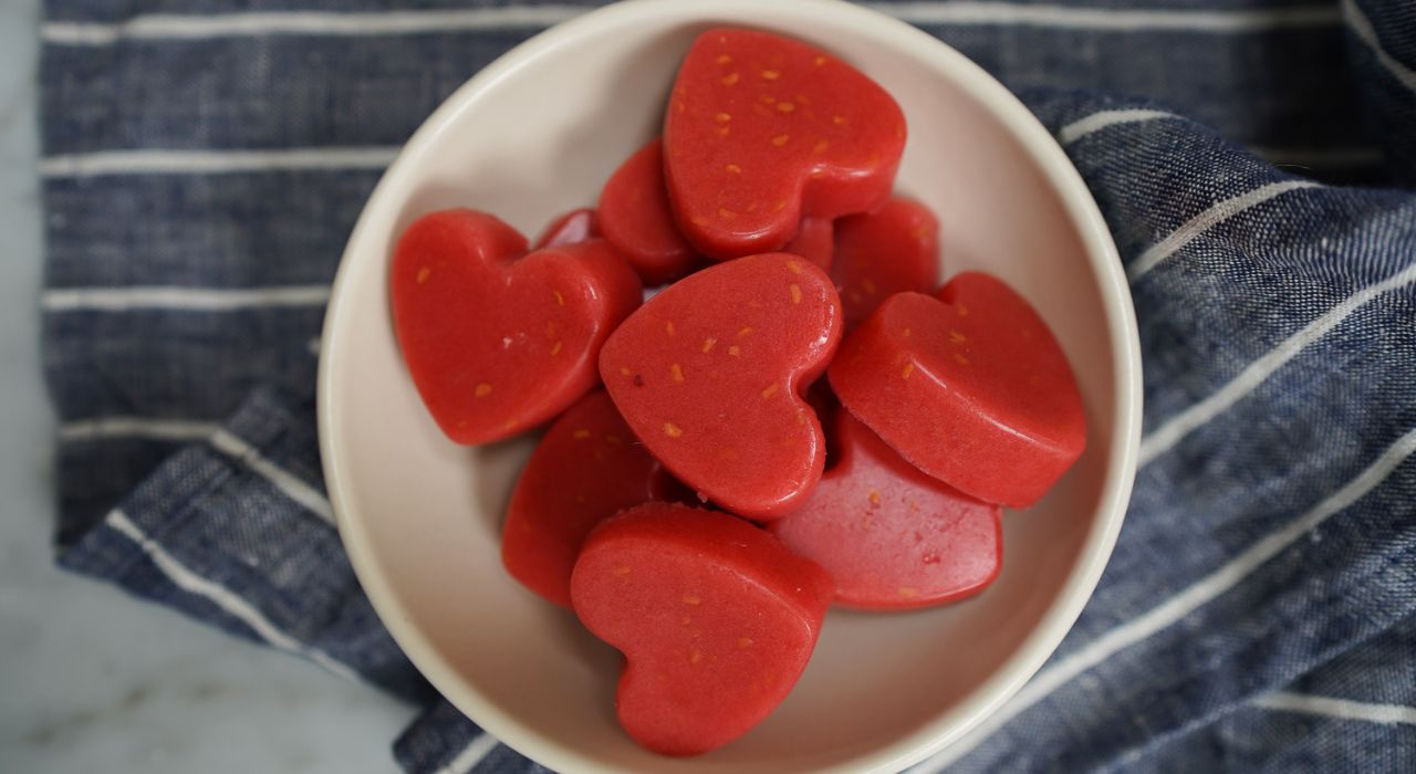 Lemon-Raspberry Gelatin Gummies - Recipes | NT for IBD