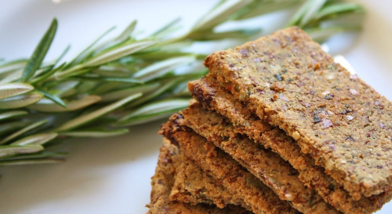 Rosemary Raisin Almond Pulp Crackers - Recipes | NT for IBD