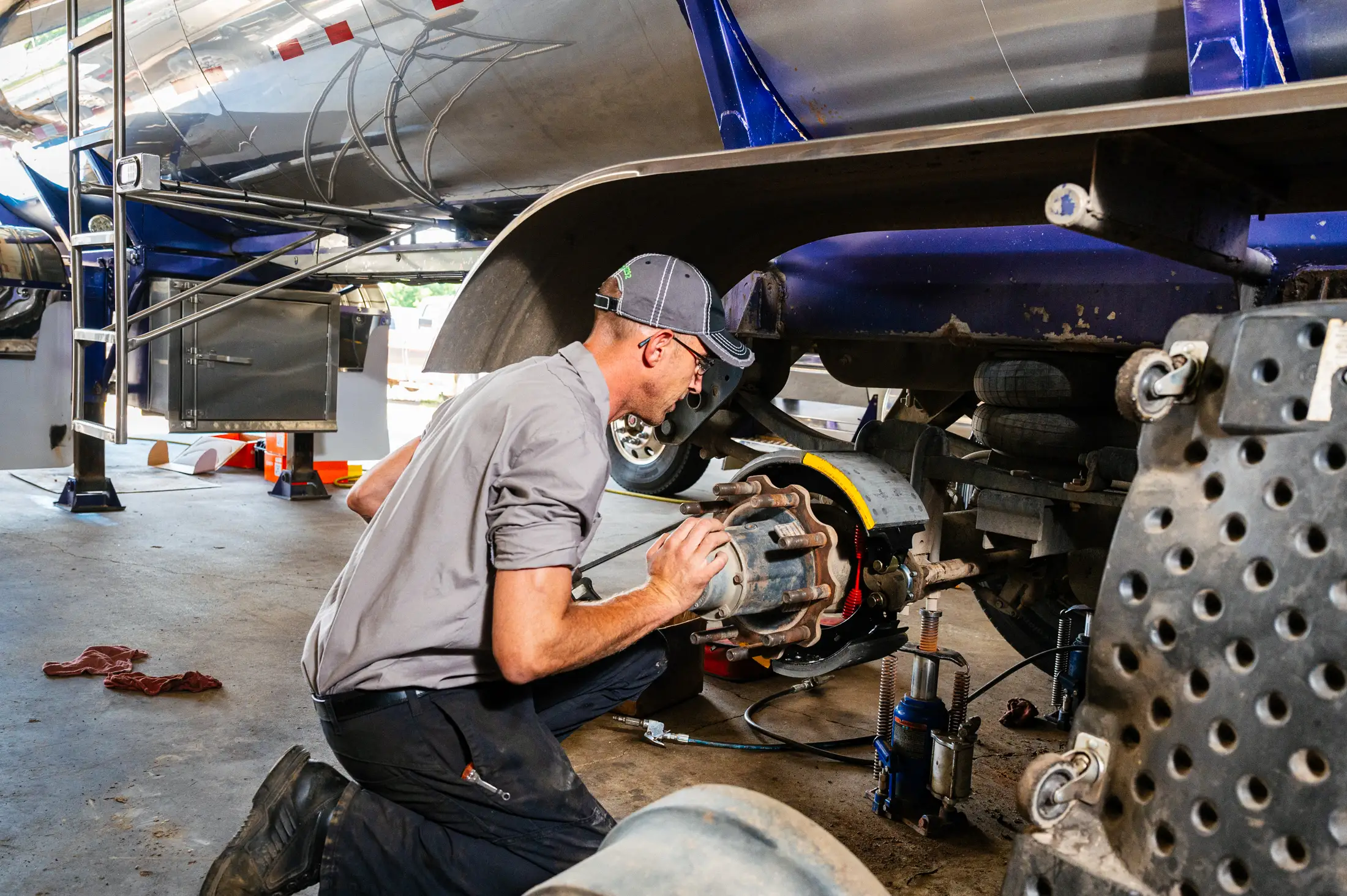 Truck Preventive Maintenance in Long Prairie, MN | PVDR