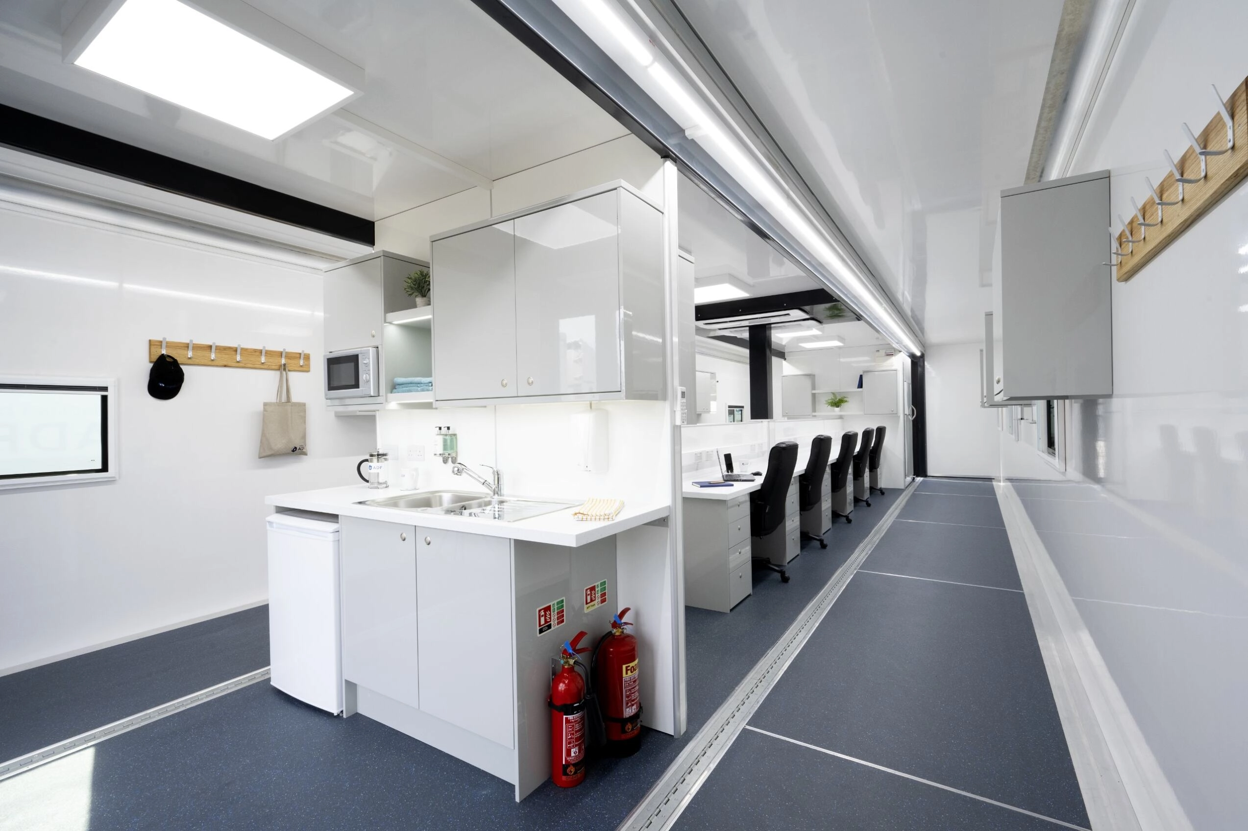 Mobile Movie Set Trailers: On-Set Excellence Anywhere 🎬