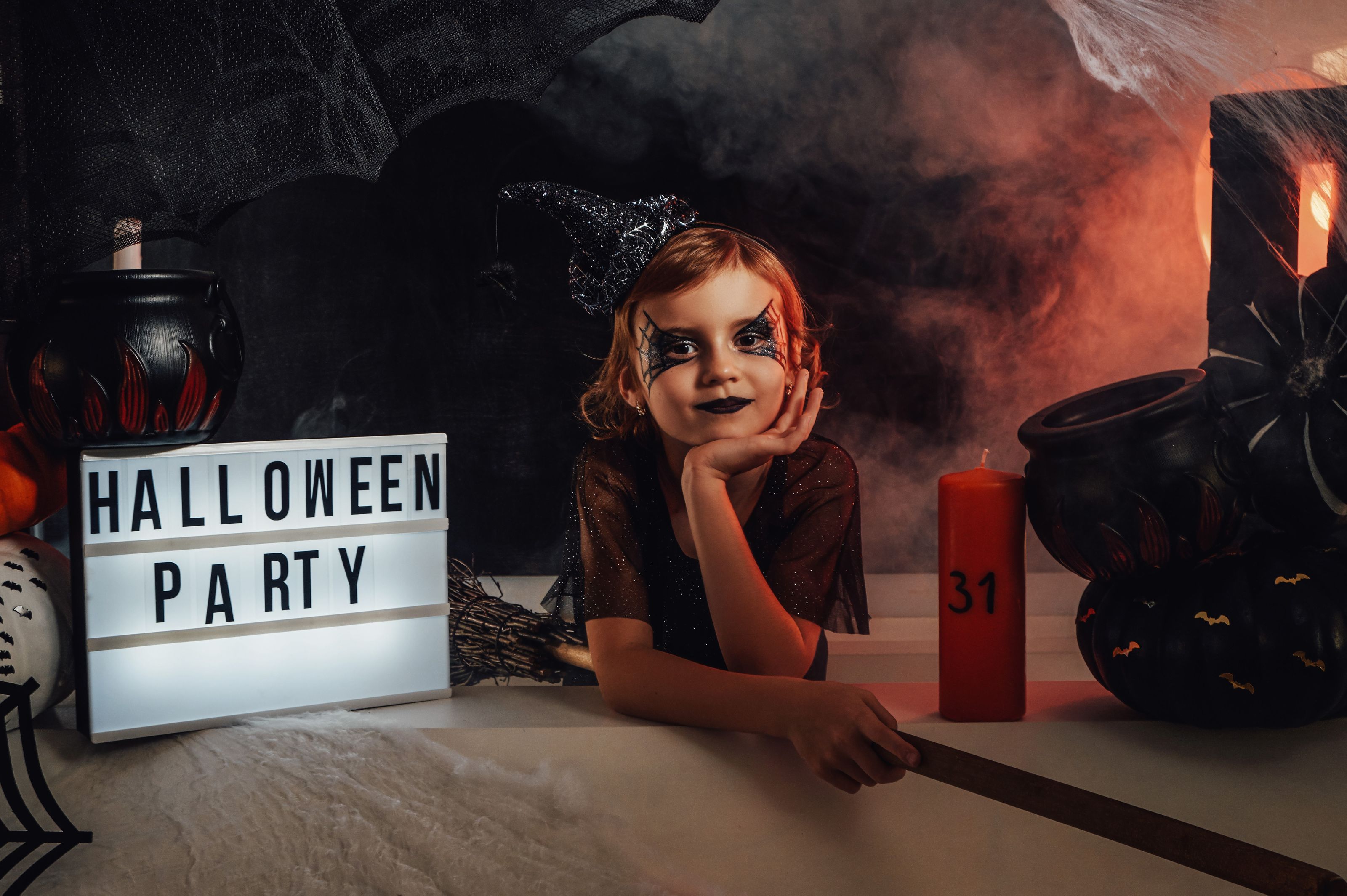 Spooktacular Fun:15 Creative Halloween Party Ideas for Adults