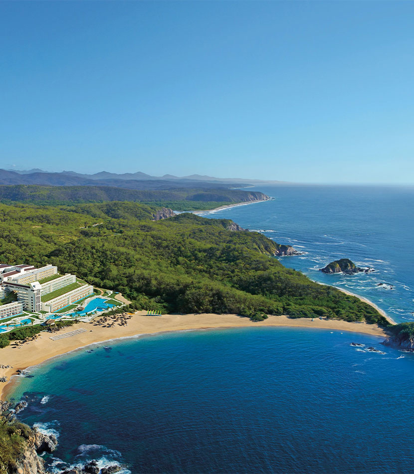 Secrets® Huatulco Resort & Spa | Air Canada Vacations