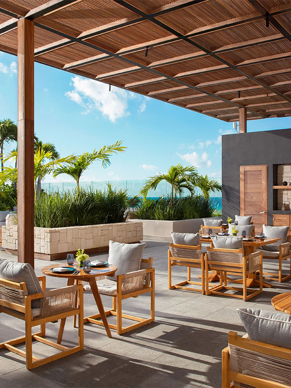 Impression Moxché by Secrets | Air Canada Vacations