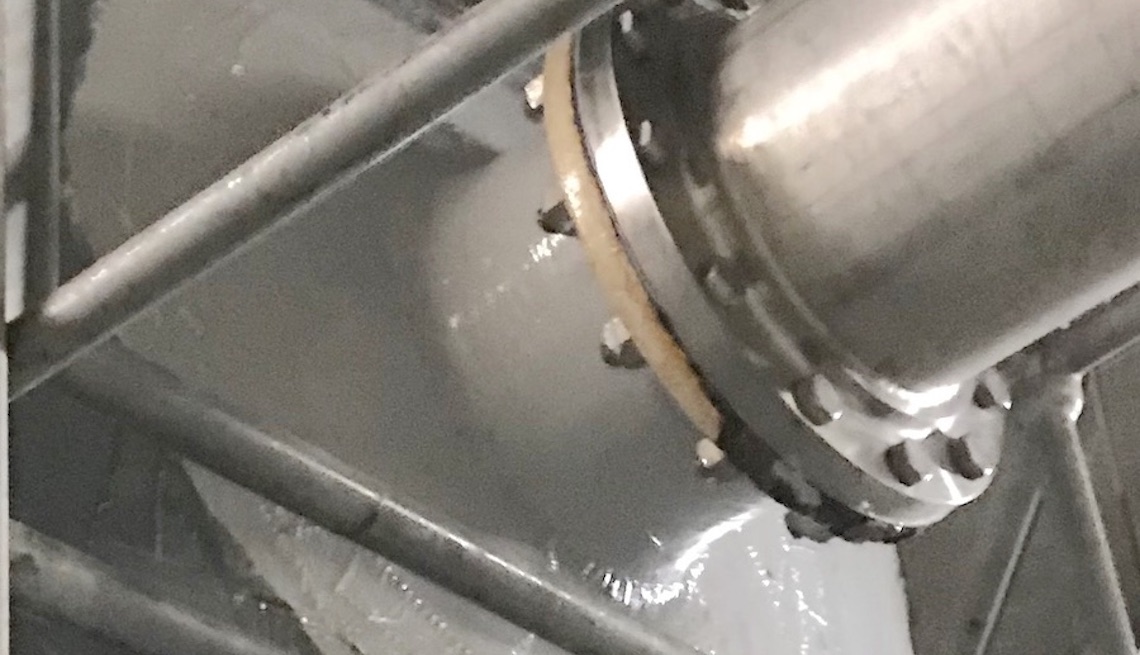 Brewery Tank Nozzle Repair - HJ3 Case Studies