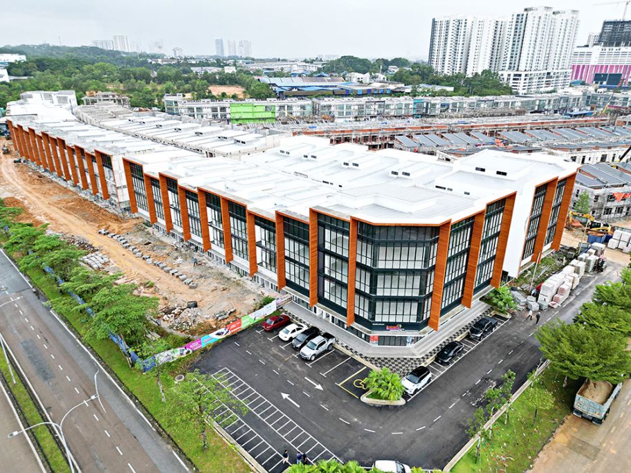 下一个活跃商圈! 带你了解2023年竣工的新山全新商业中心, Business Boulevard @ Central Park限量发售!